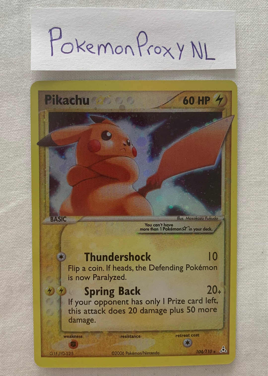 Pikachu gold Star V.1 / Holon Phantoms / 104/110 / 2006 / PROXY Pokémon ...