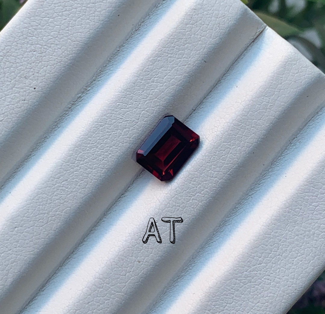 Natural Garnet Octagon Shape, Red Faceted Gemstone, (1 Ct) 6x8mm AAA ...