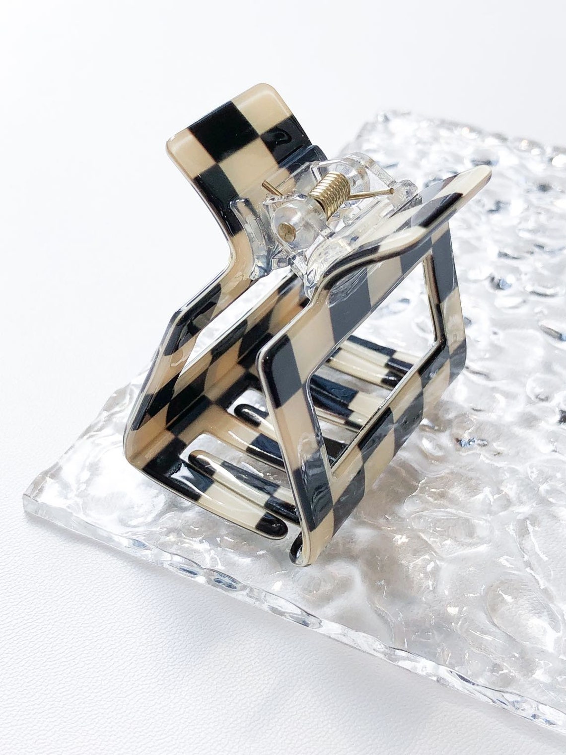 Checkerboard Jaw Hair Claw. PCV Alloy Minimalist Hair Claw. Korean ...