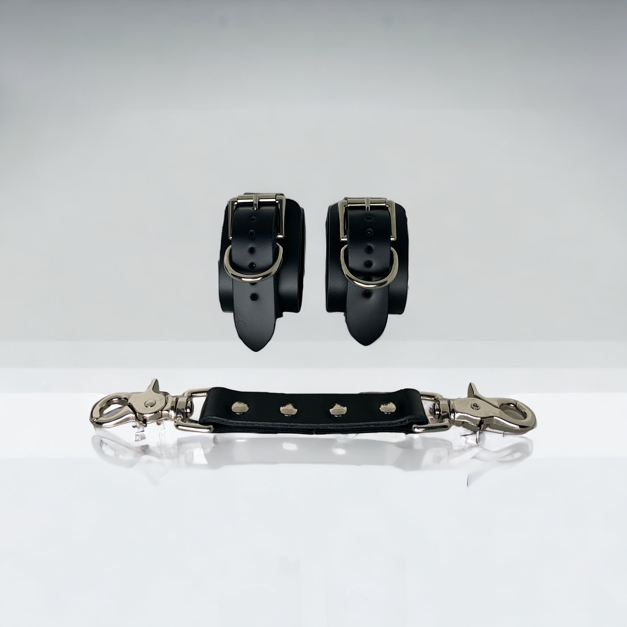 10 Piece Bondage Kit, BDSM Set in Black Leather, Wrist and Ankle Cuffs ...