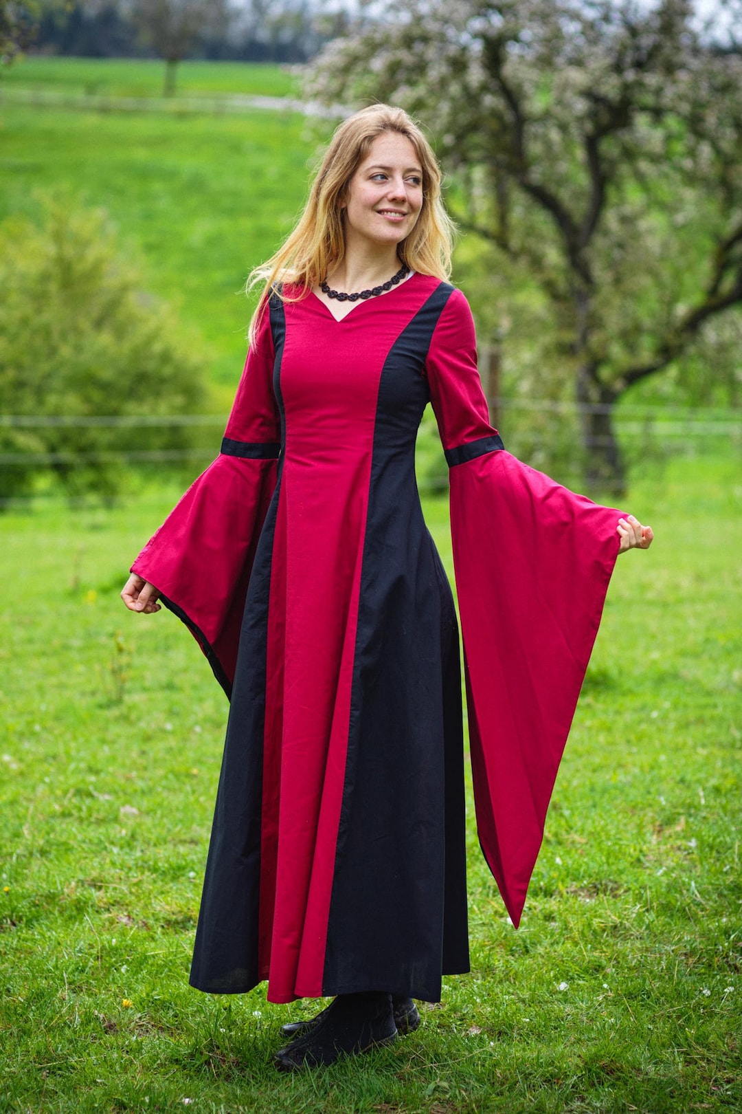Two-tone Medieval Dress Made of Cotton, Historical Style, for a Damsel ...