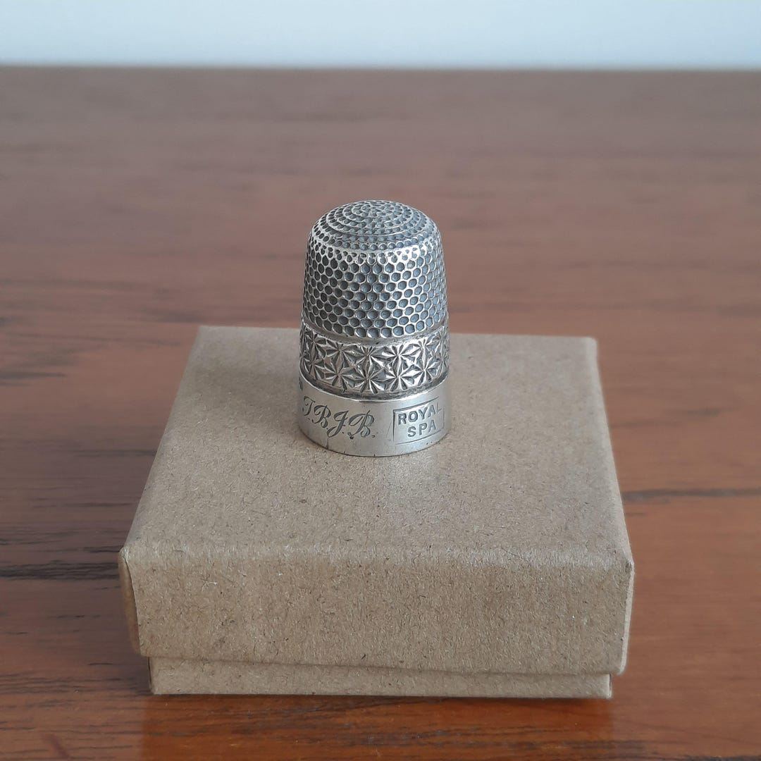 Antique Sterling Silver Thimble, HG&S (made by Henry Griffiths and Sons ...