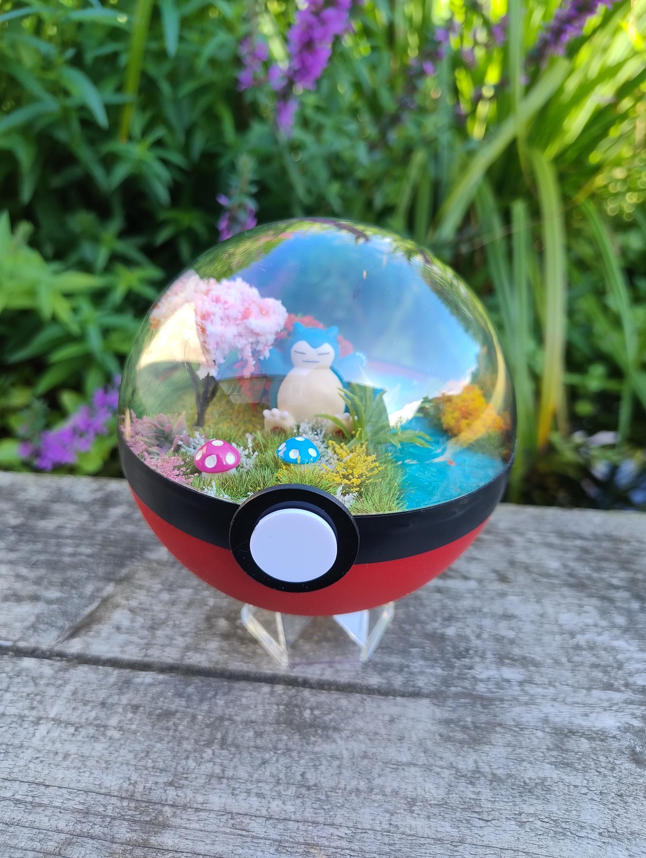 Snorlax Handmade Pokémon Pokeball Terrarium. Pokemon , Pokeballs ...