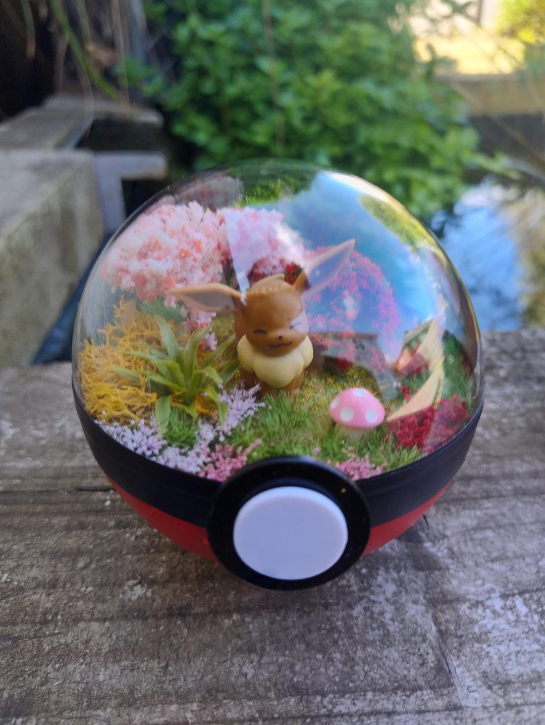 Eevee Handmade Pokémon Pokeball Terrarium. Pokemon , Pokeballs , Geeky ...