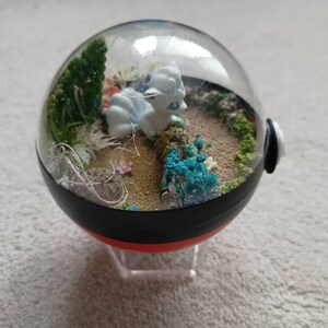 Vulpix Handmade Pokémon Pokeball Terrarium. Pokemon - Etsy