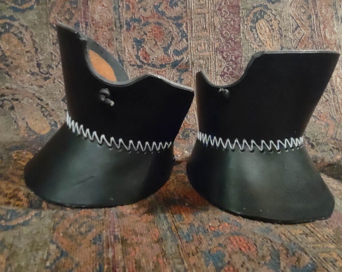 Hardened Leather Demi-gauntlets - Etsy