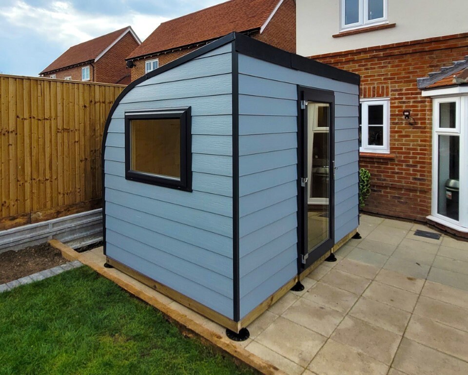Esnug Plus 3x2.2m: Premium Garden Office, Games Room, Studio, Work Area ...