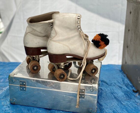 Vintage Chicago Roller Skates: 1914 Patented Wooden W… - Gem
