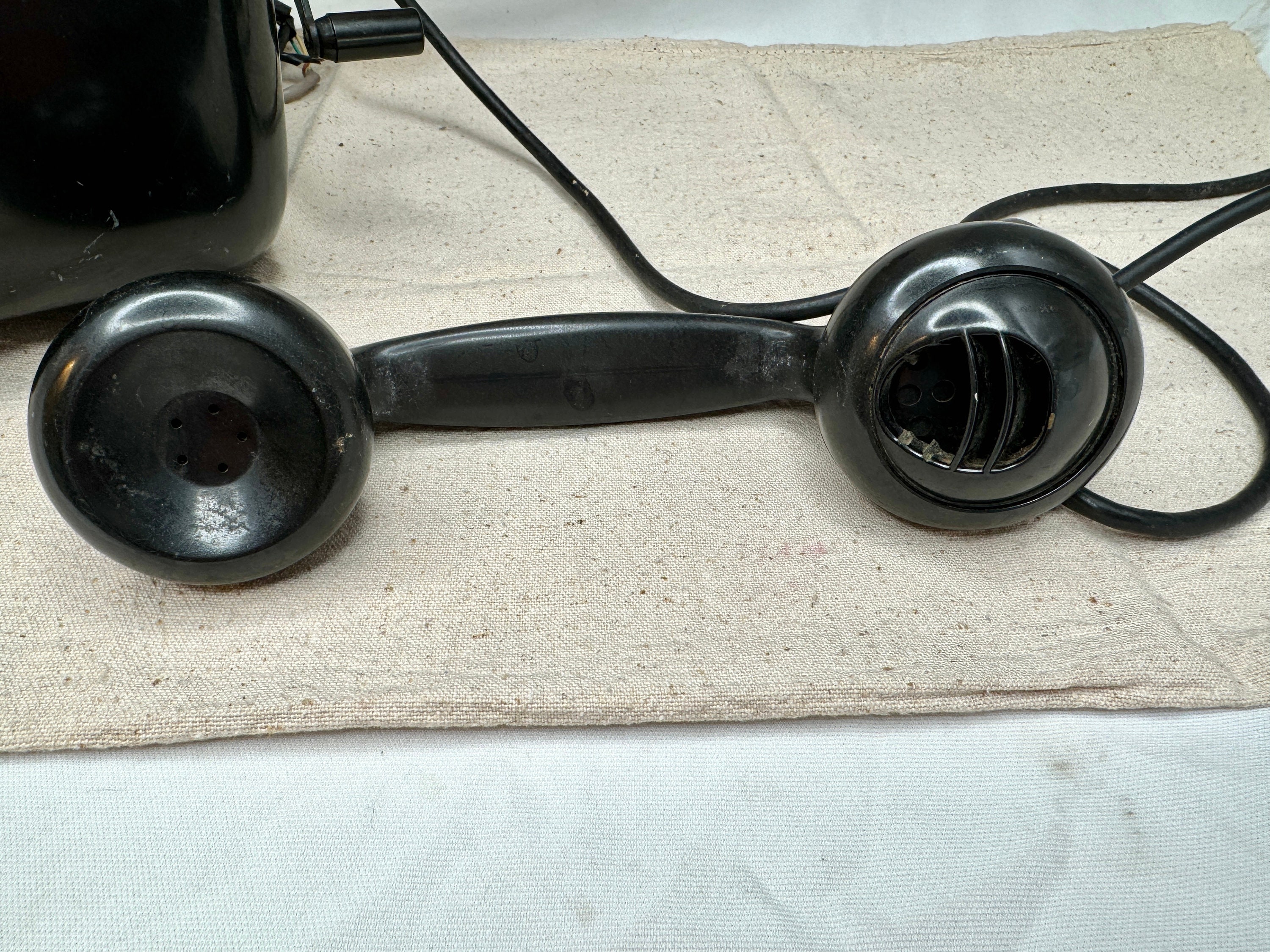 LEICH Electric Beehive Crank Wall Telephone, Circa 1930 - Etsy