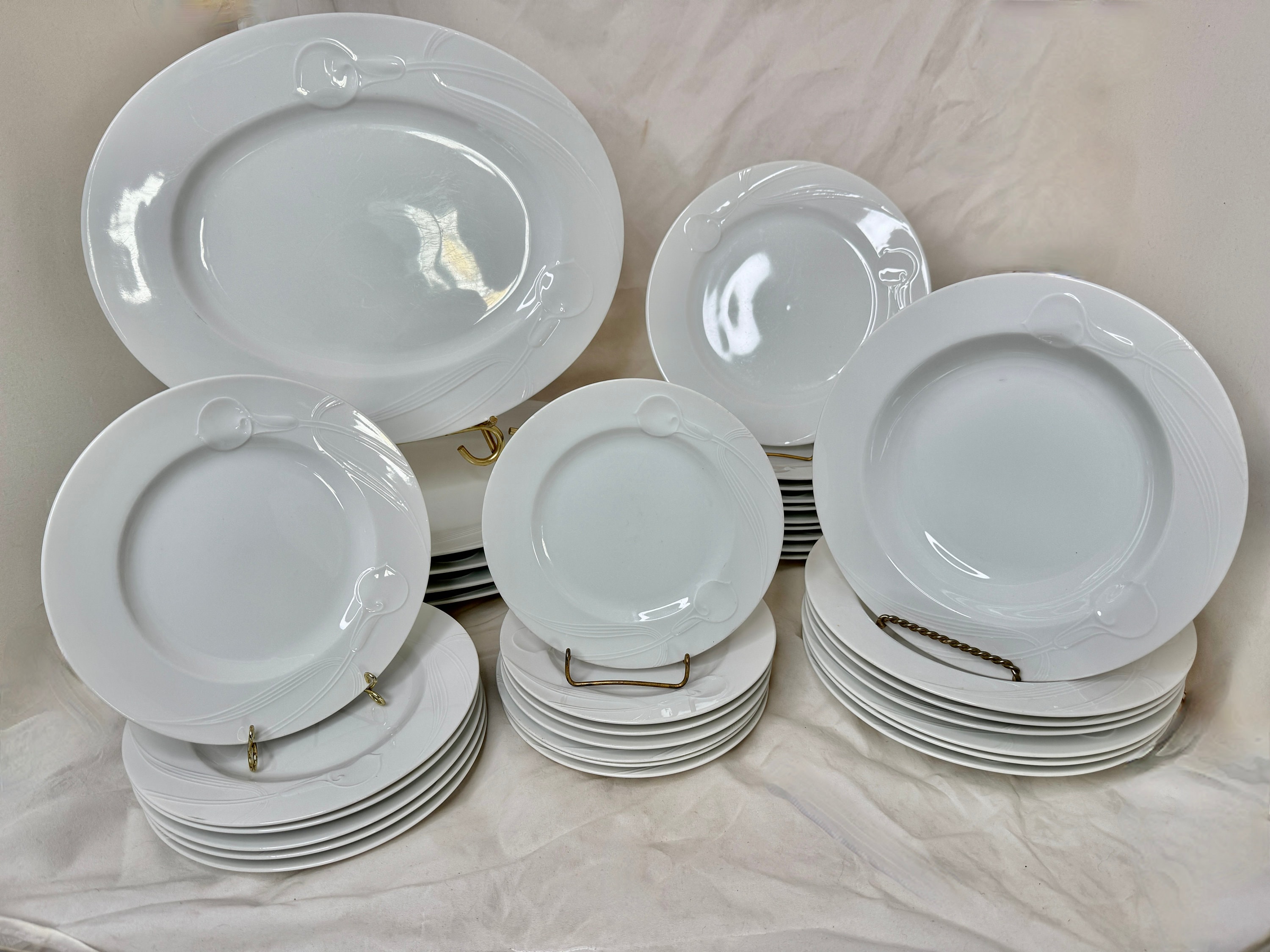 Mikasa Classic Flair China: Embossed Calla Lily Dinnerware - Etsy