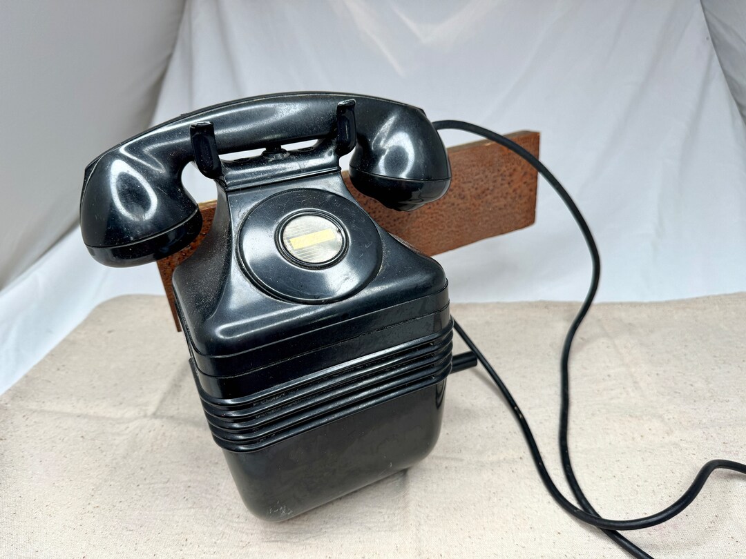 LEICH Electric Beehive Crank Wall Telephone, Circa 1930 - Etsy