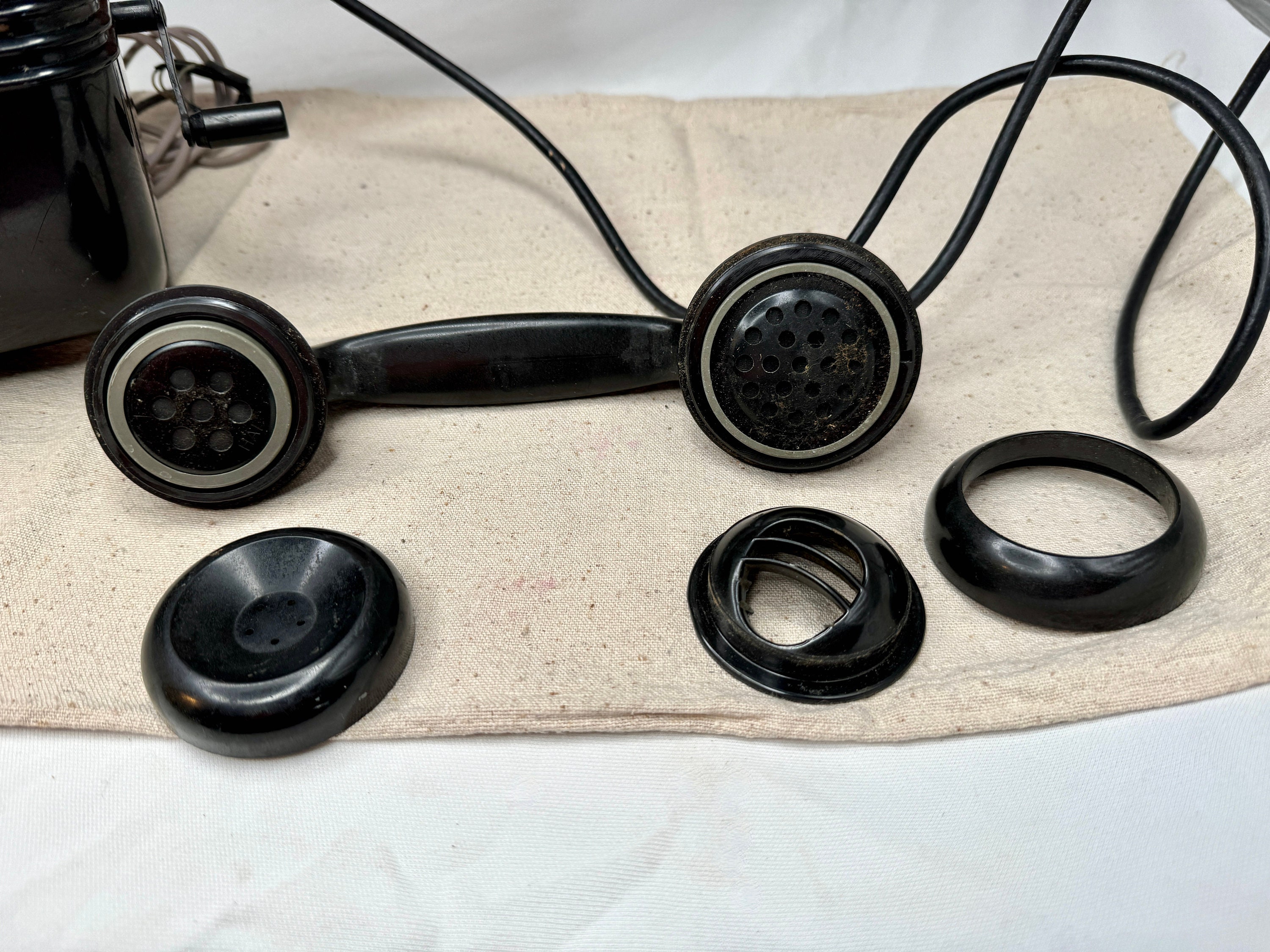 LEICH Electric Beehive Crank Wall Telephone, Circa 1930 - Etsy