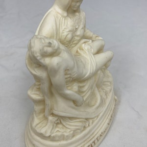 Michelangelo's Pieta Italian Vintage Jesus Christ and Virgin Mother ...