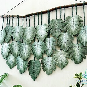 Green Macrame Monstera Leaf Wall Hanging: Large Boho Wall Art - Etsy