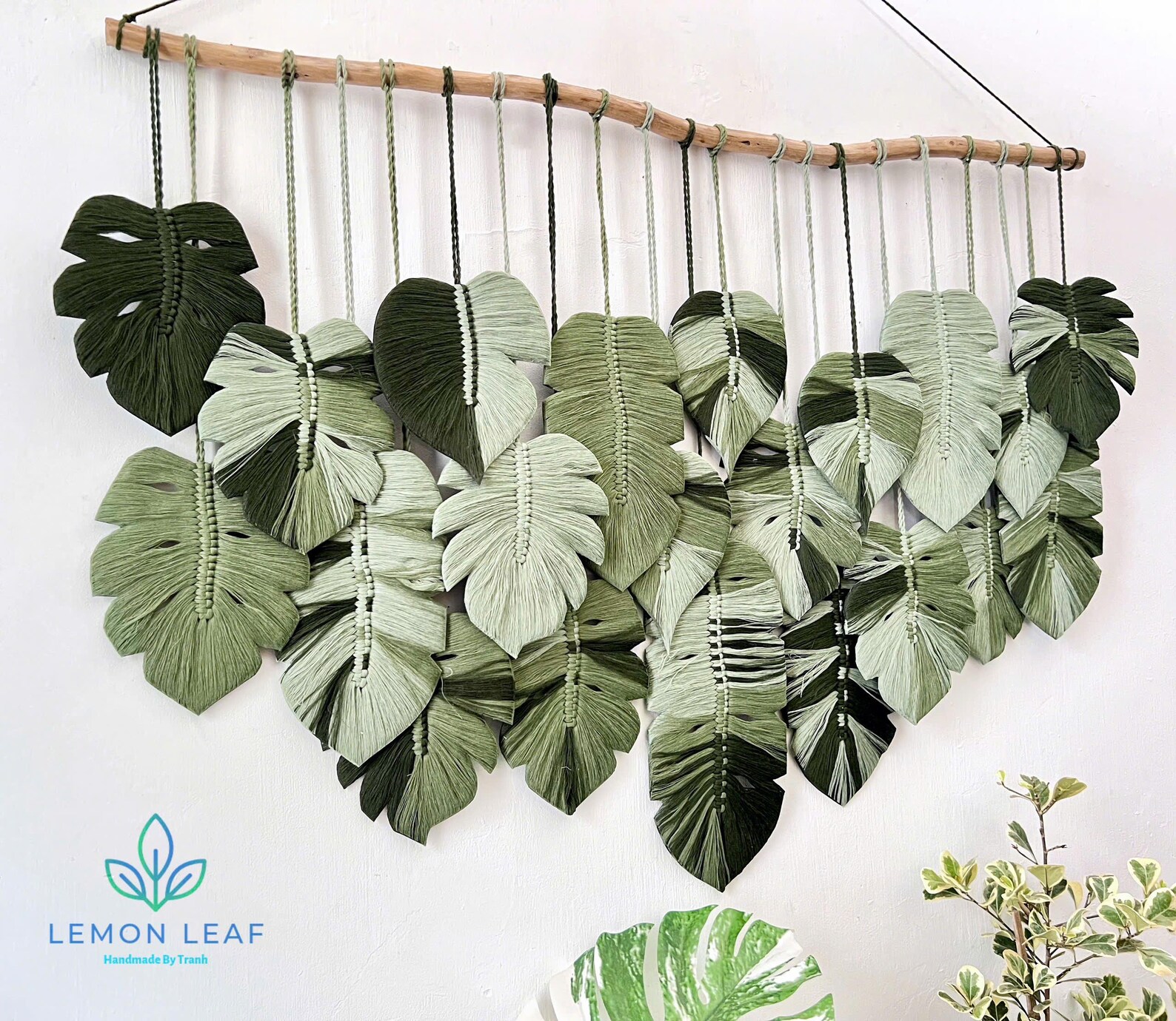 Monstera Leaf Macrame Wall Hanging: Large Boho Wall Art - Etsy
