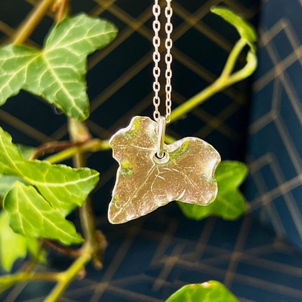 Ivy Leaf Necklace - Etsy