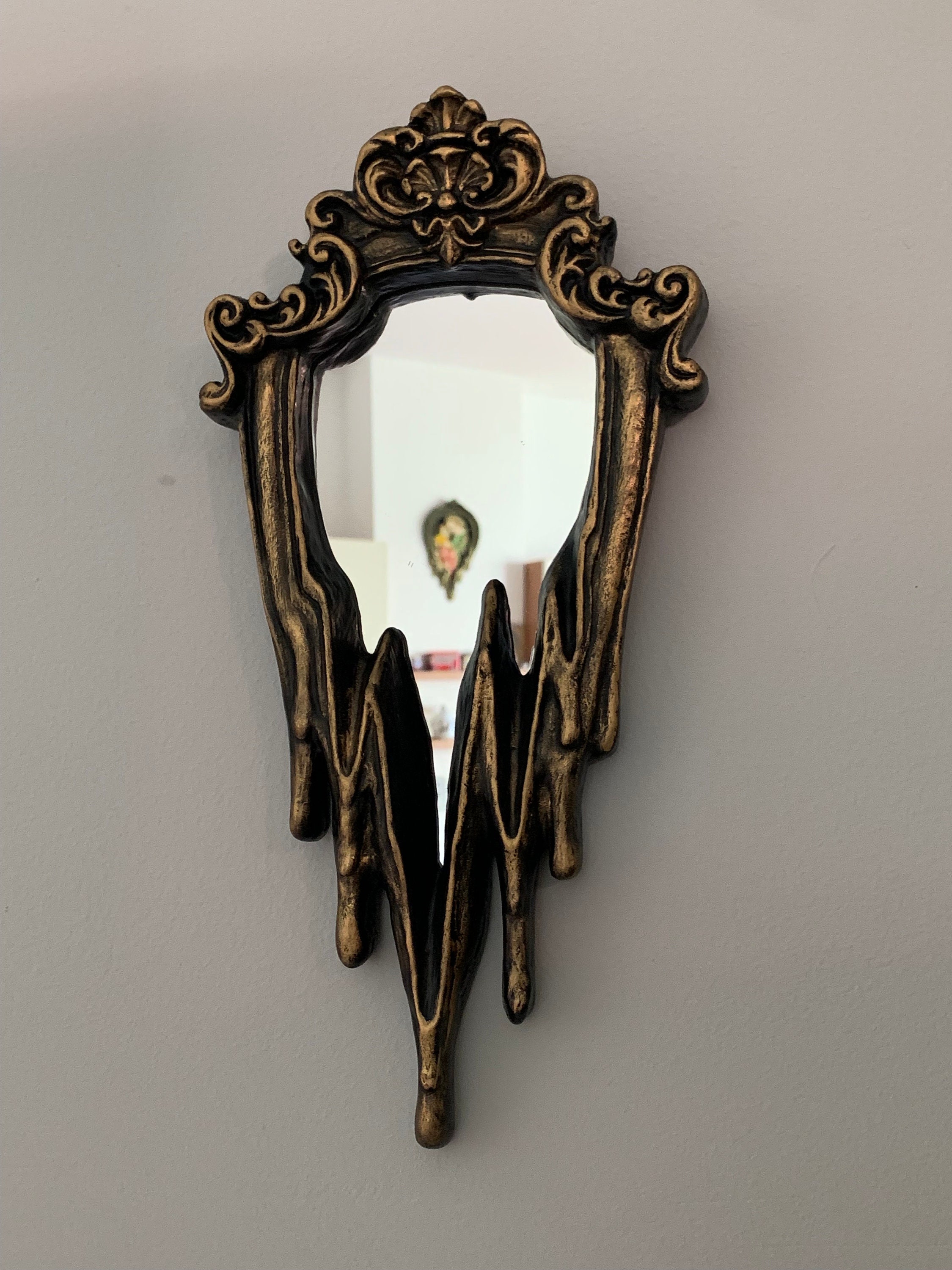 Unique Liquid Mirror Handmade - Etsy