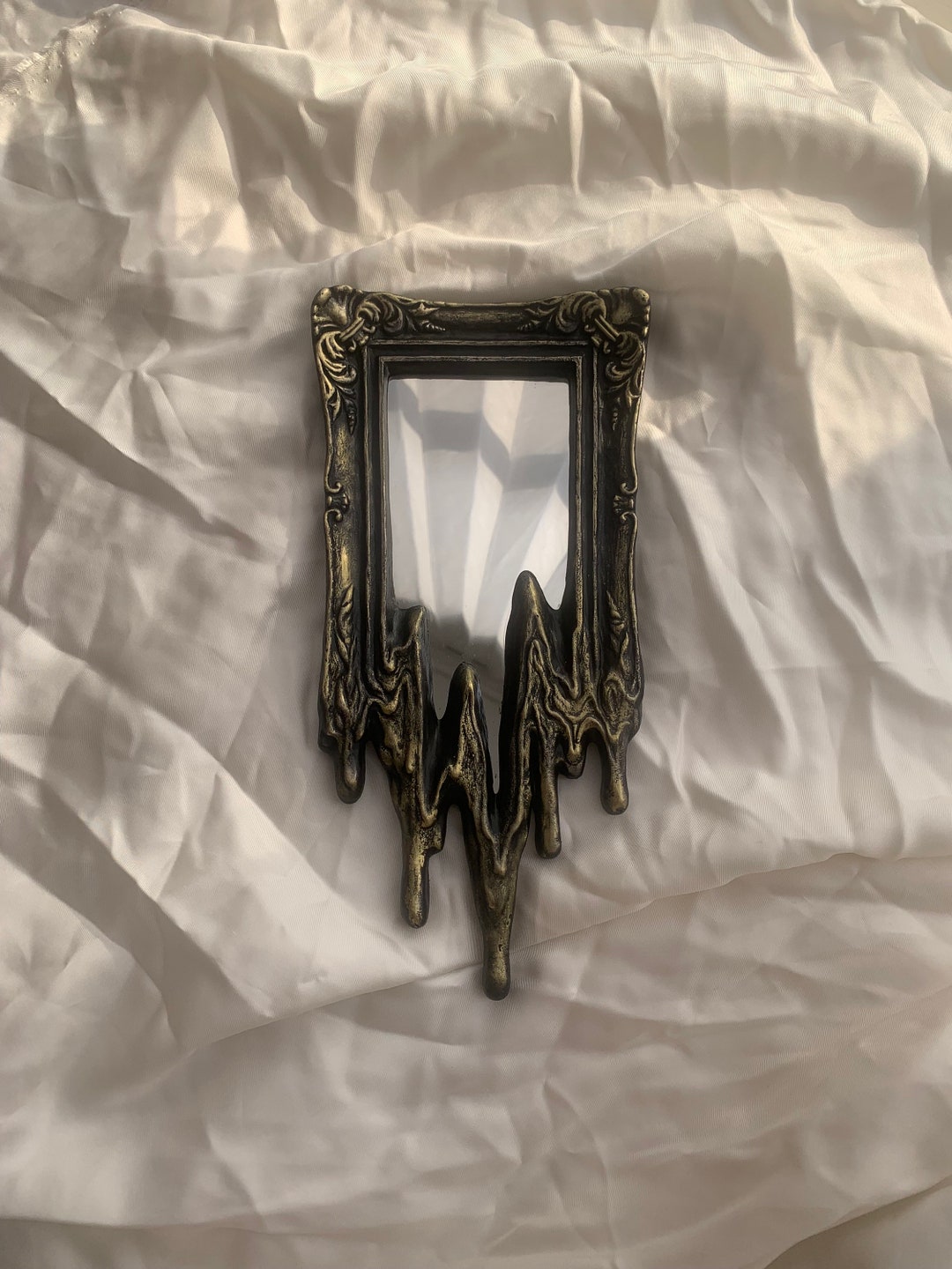 Unique Liquid Mirror Handmade - Etsy