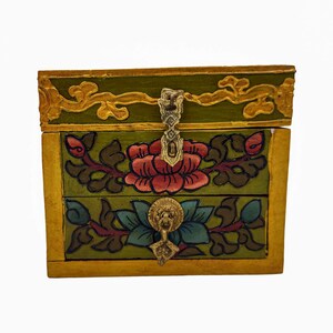 Traditional Tibetan Himalayan Wooden Boxes for Jewelries, Handcarved ...