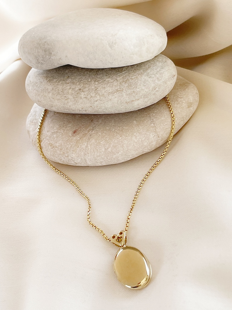 14k Solid Gold Yellow Oval Locket Necklace, 14K Real Gold Locket ...