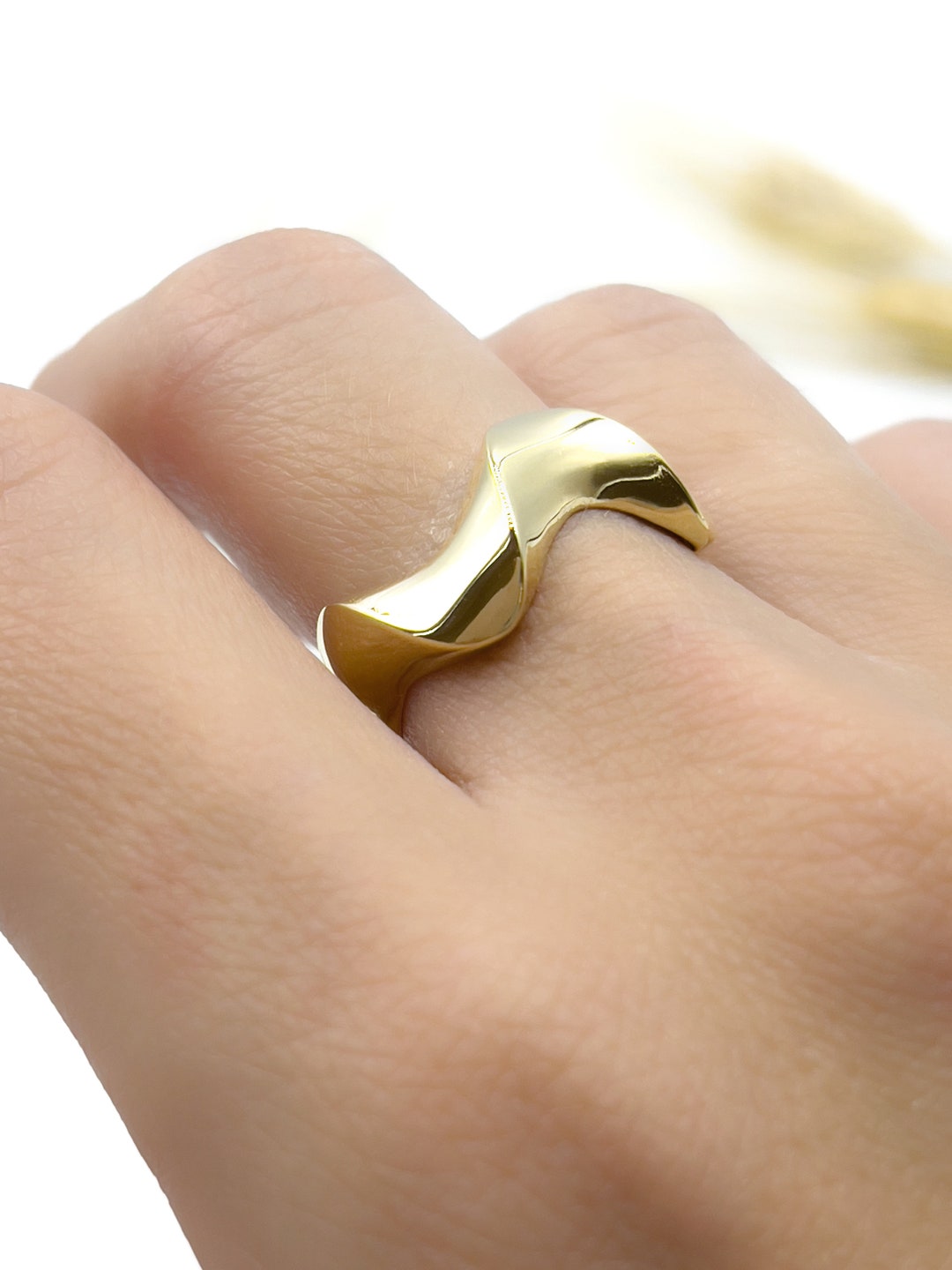 14K Solid Gold Wave Ring, Curved Band Ring, Zig Zag Ring, Ripple Ring ...