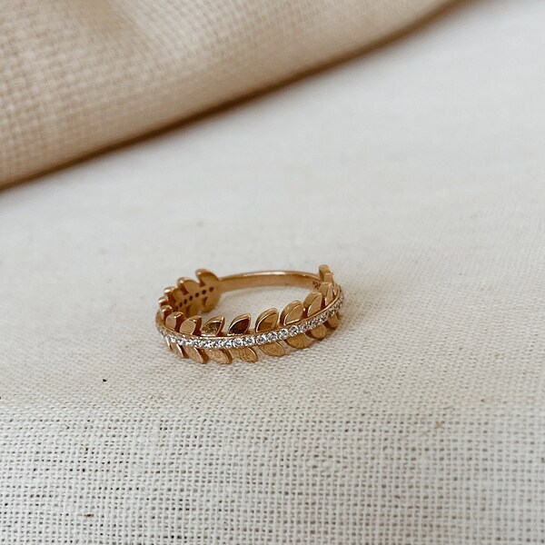 Laurel Leaf Ring - Etsy