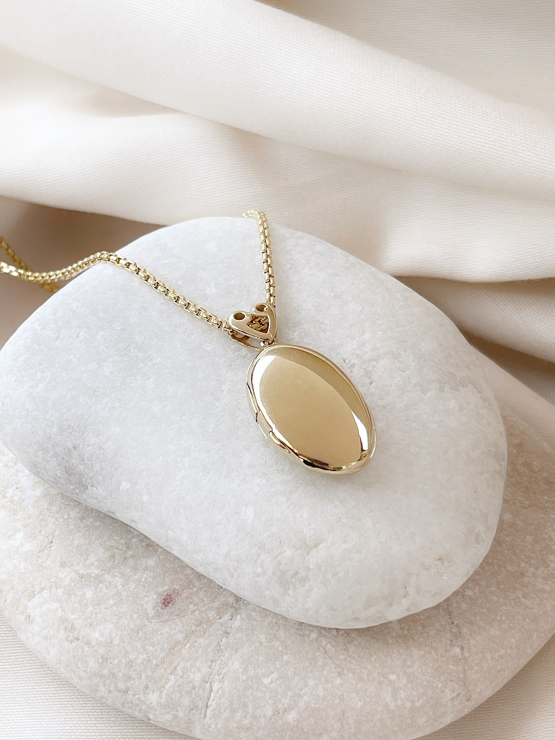 14k Solid Gold Yellow Oval Locket Necklace, 14K Real Gold Locket ...
