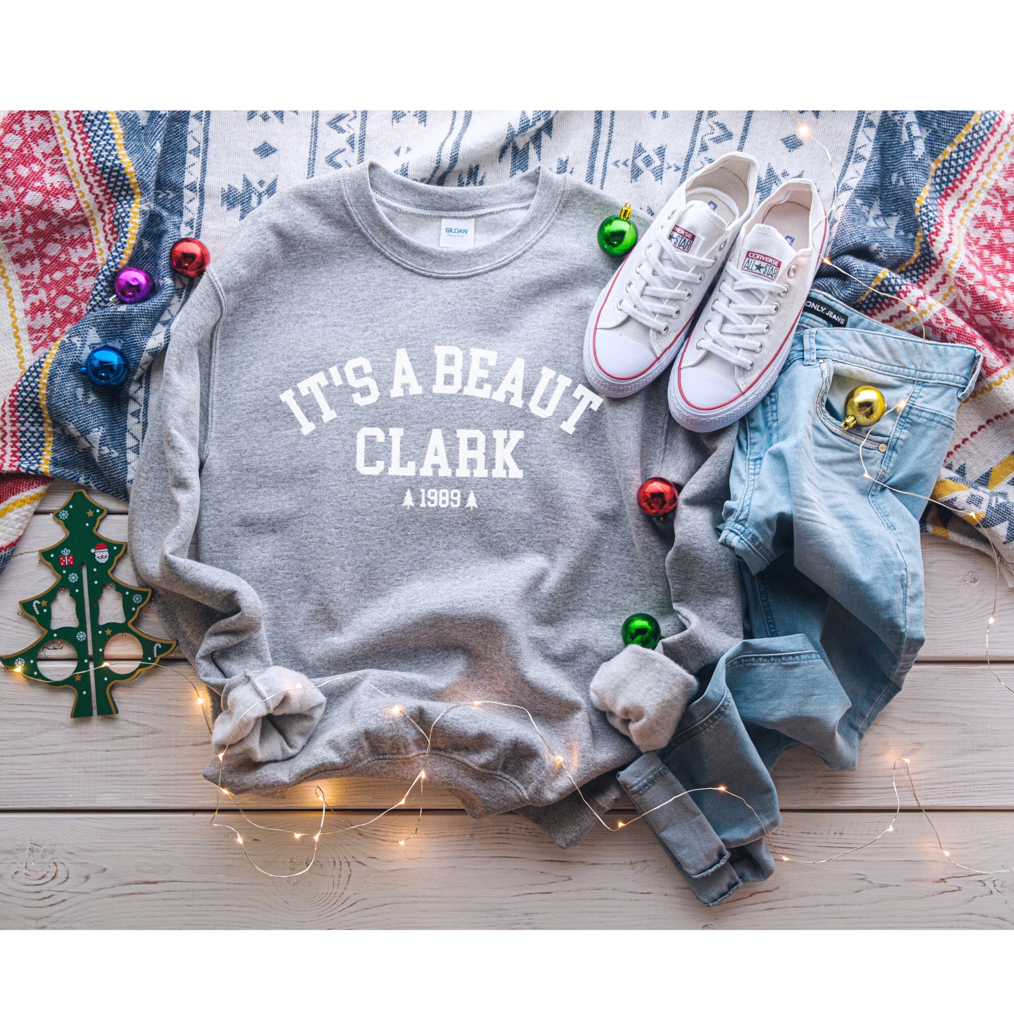 It's a Beaut Clark Sweatshirt Funny Christmas Sweatshirt - Etsy