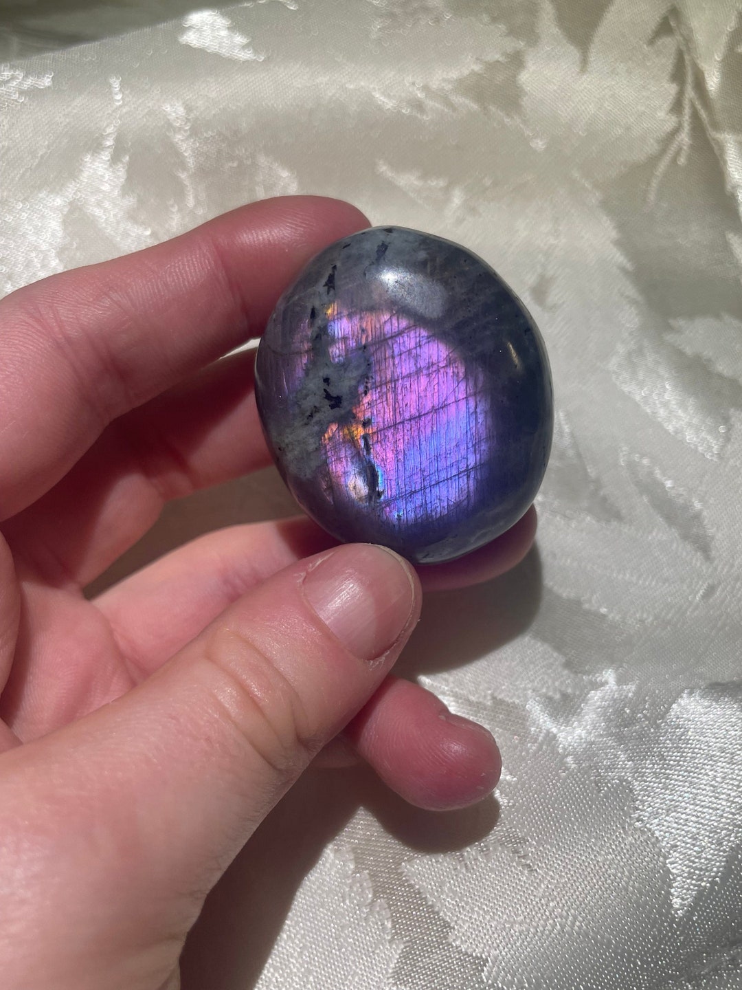 Silvery Purple Pink Labradorite Palm Stone 54 Grams Pink Labradorite ...