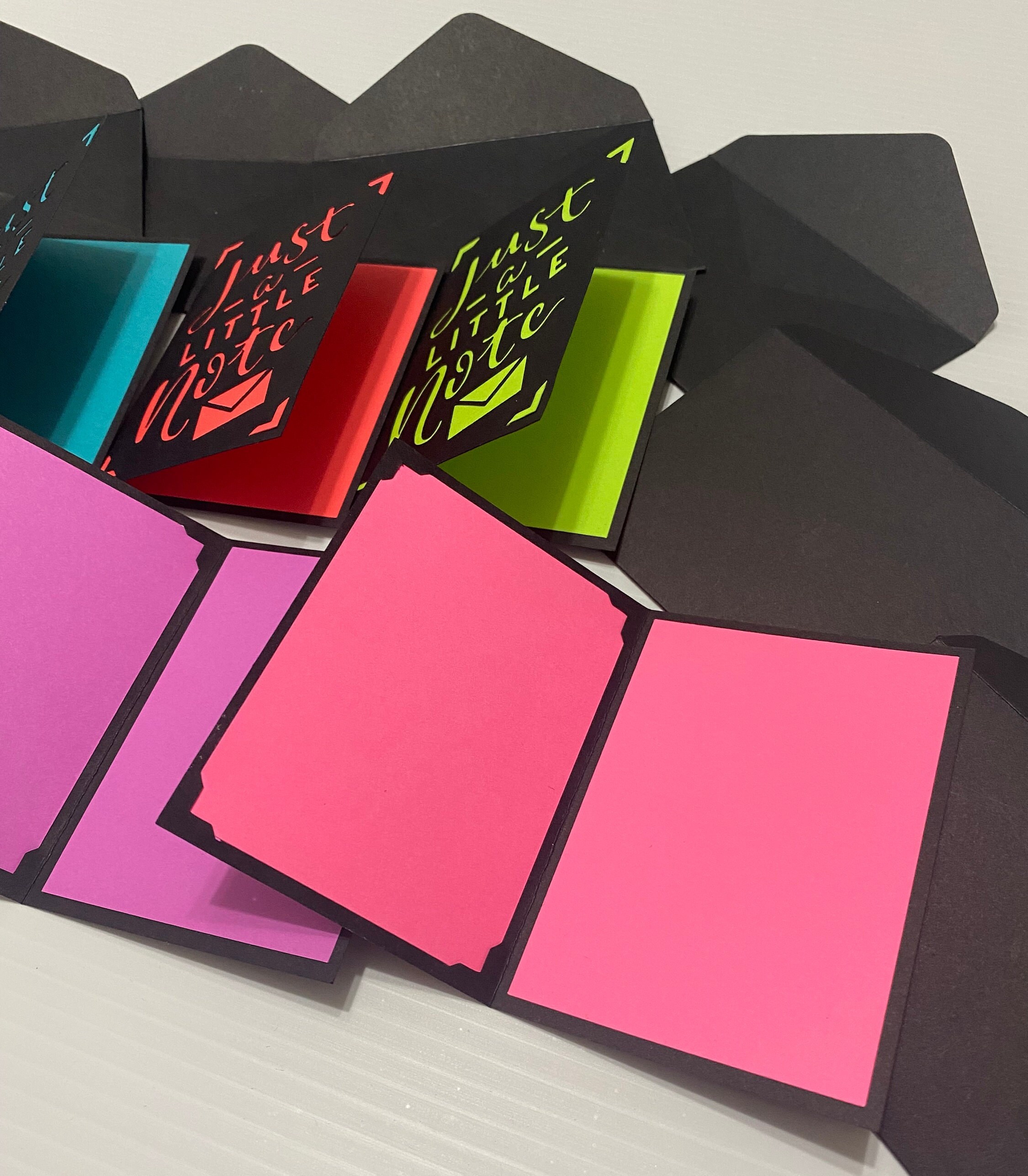 Set of 6 Cute Little Note Cards W/ Matching Black Envelopes just a ...