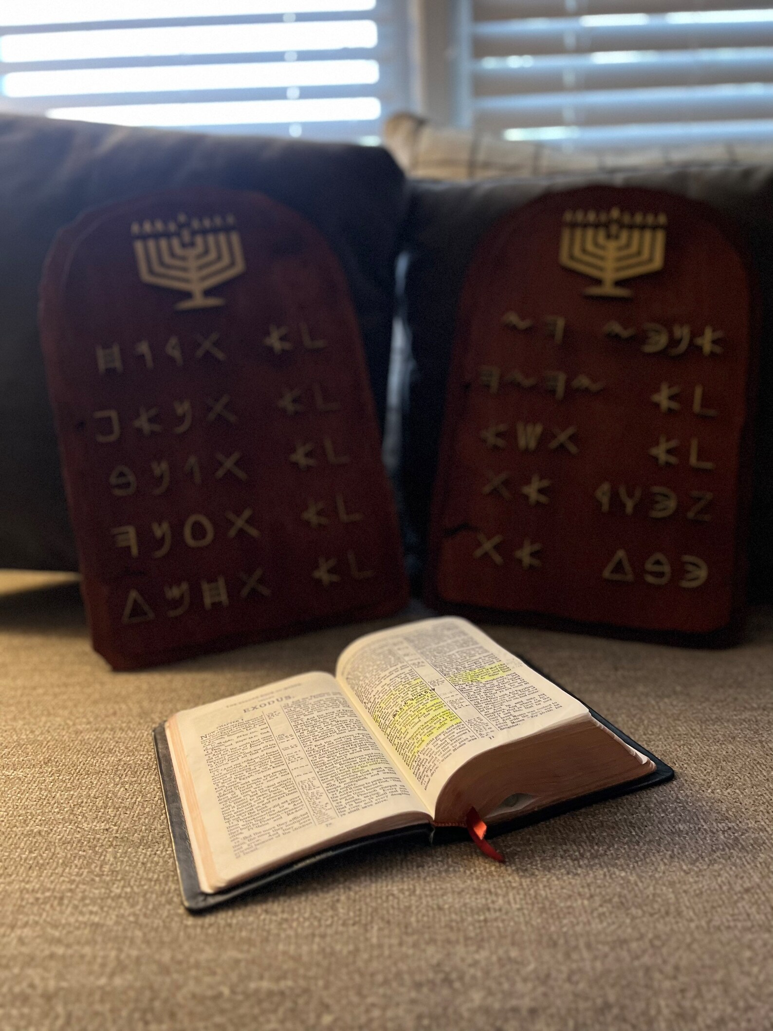 Handcrafted Wooden Ten Commandments Plaques in Hebrew - Etsy