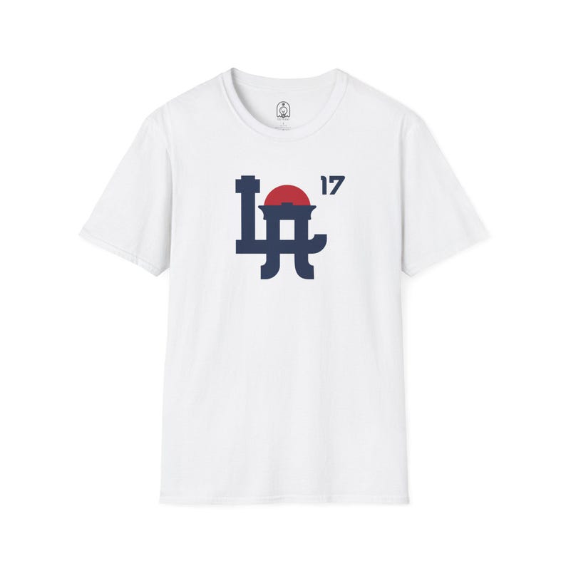 Shohei Ohtani LA T-shirt, Number 17 Dodgers Inspired Apparel, Blue ...