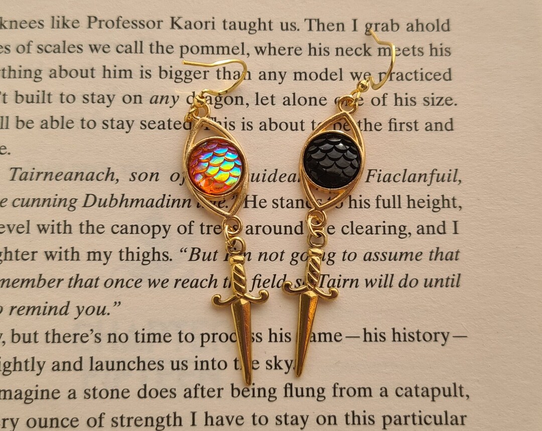 Fourth Wing Inspired Dragon Dagger Earrings - Tairn, Andarna, Sgaeyl - Etsy