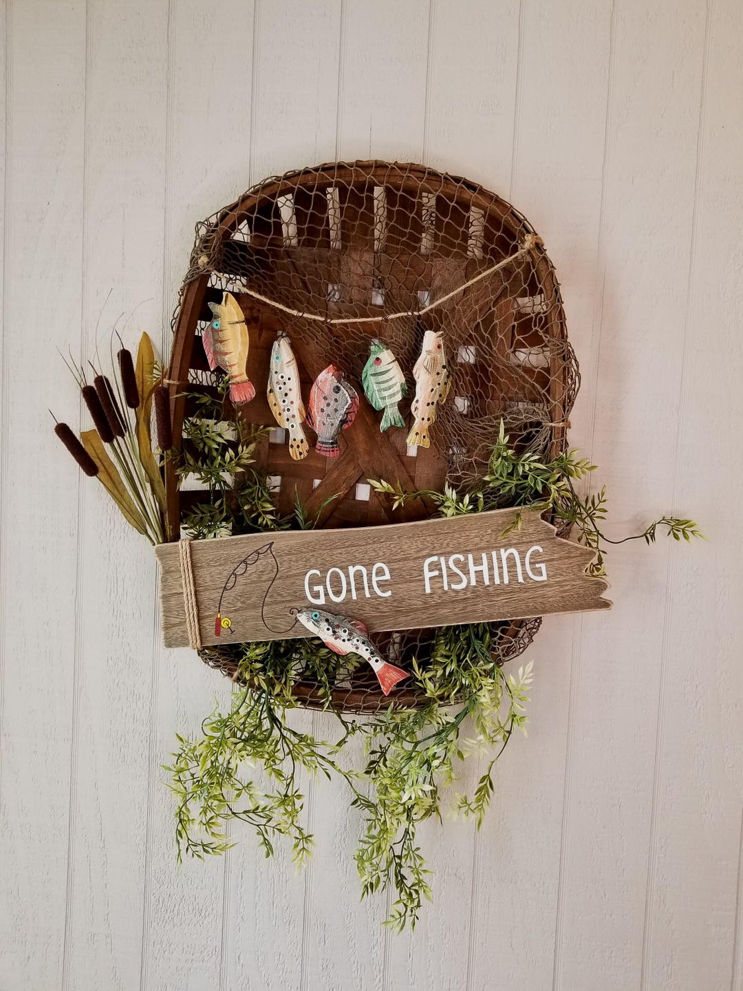 Fishing Wreath Wall Decor, Personalized Gone Fishing Gift, Lakehouse ...
