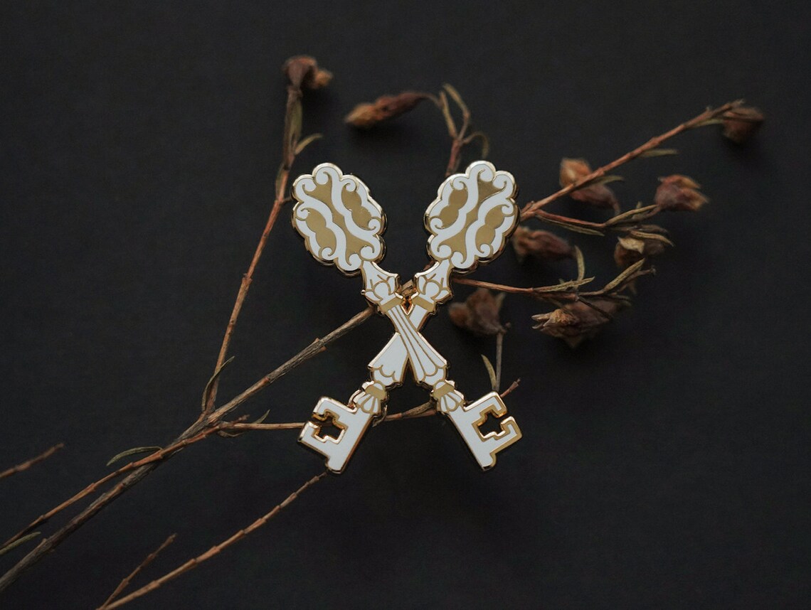 Double Keys Enamel Lapel Pin - Etsy