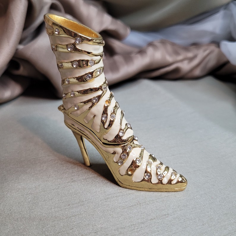Beautiful Vintage Enamel High Heel Shoe 3 /2 Tall Trinket Jewelry Box ...