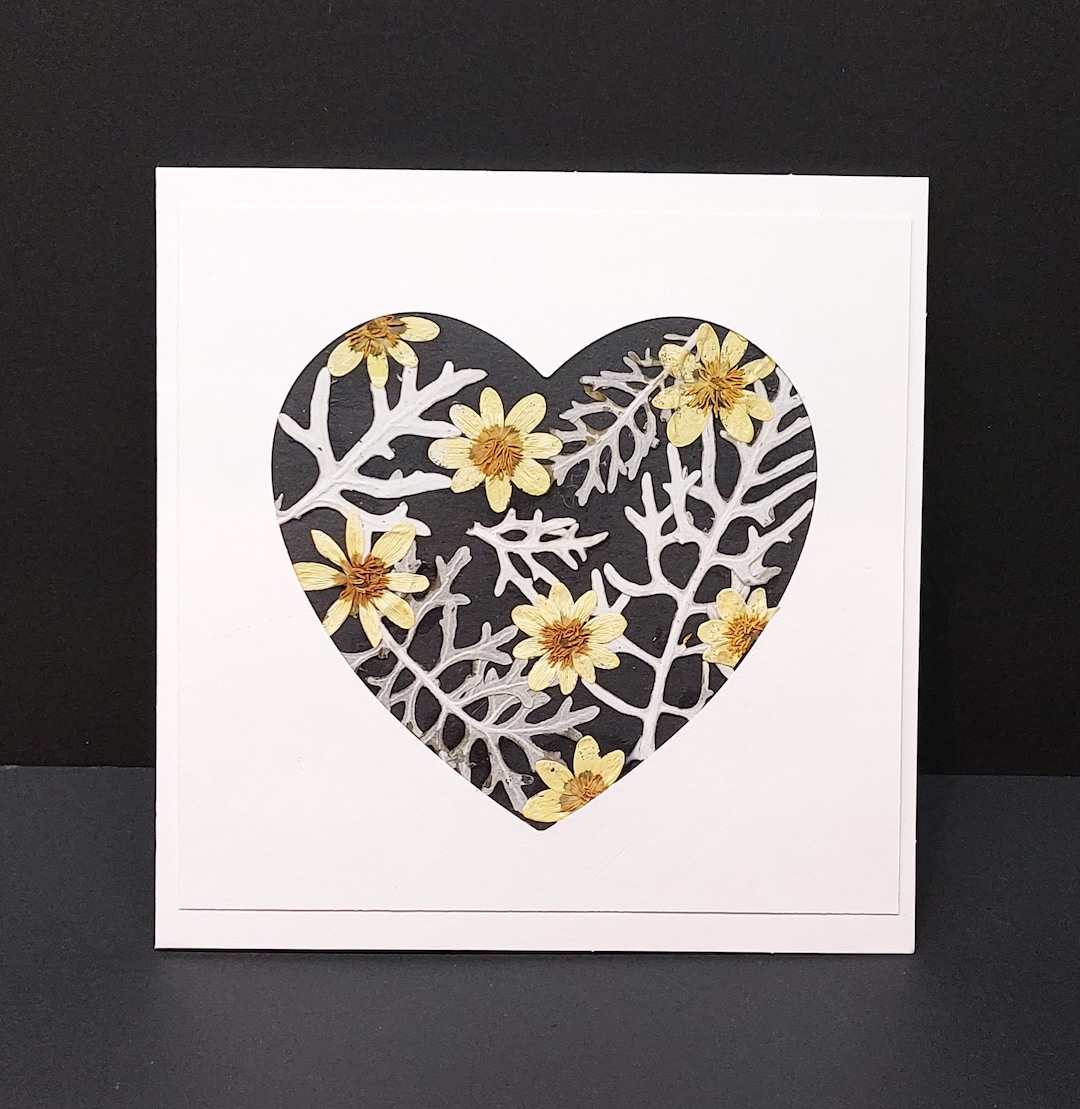 Handmade Real Pressed Flower Heart Card Not a Print - Etsy