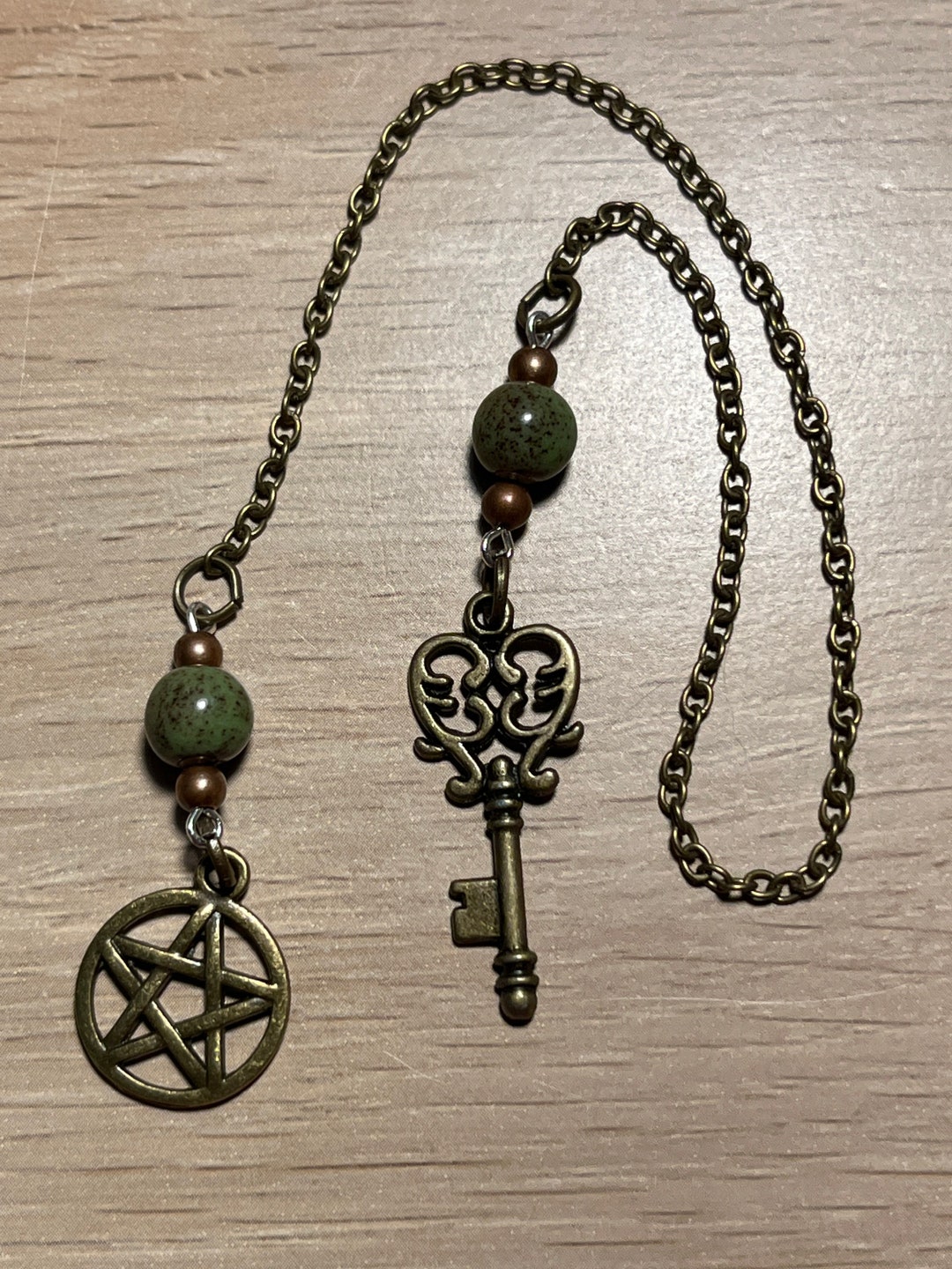 Green Bead/ Key Pendulum - Etsy