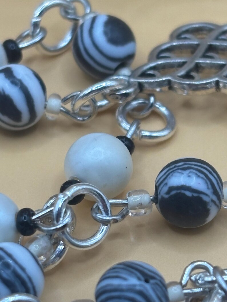 Ipos’s Sigil Black/white Swirl & Imatation Pearl Beads Rosary - Etsy