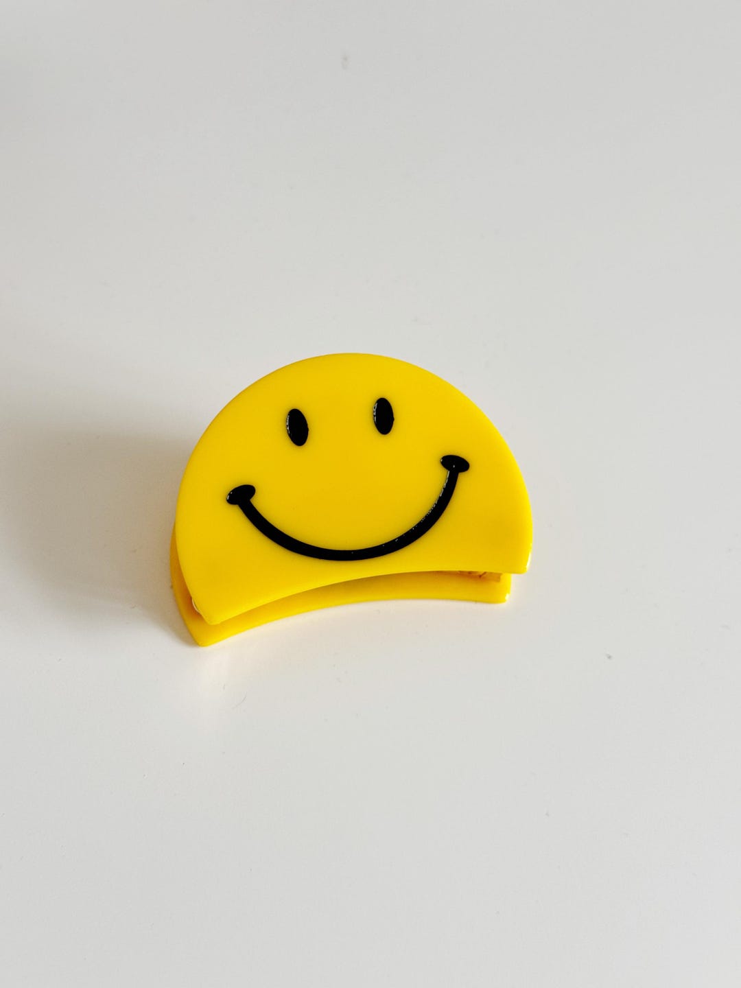 Yellow Smiley Face Hair Claw Clip: Cheerful Hair Accessory - Etsy