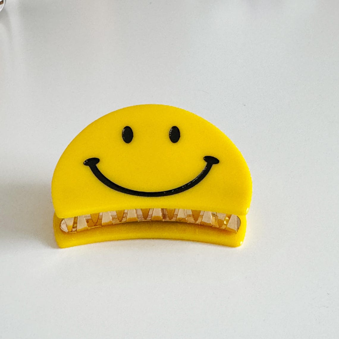 Yellow Smiley Face Hair Claw Clip: Cheerful Hair Accessory - Etsy