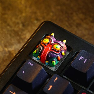 The Legend of Zelda Artisan Keycap, Artisan Keycap, Majora's Mask ...