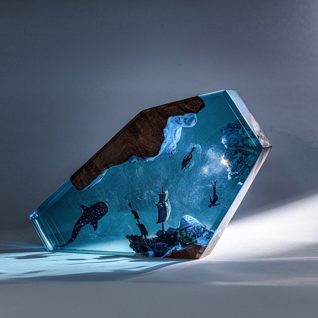 Whale Shark and Diver Night Lamp, Marine Epoxy & Wooden Night Lights ...
