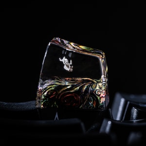 Astronaut Artisan Keycap, Galaxy Spacebar Keycaps, Gravity in ...