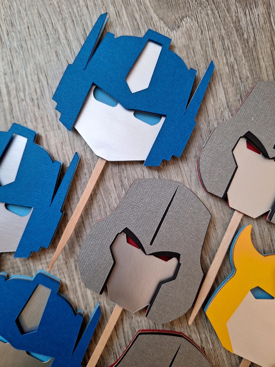 Transformers Cupcake Toppers: Autobots & Decepticons Party, Rescue Bots ...