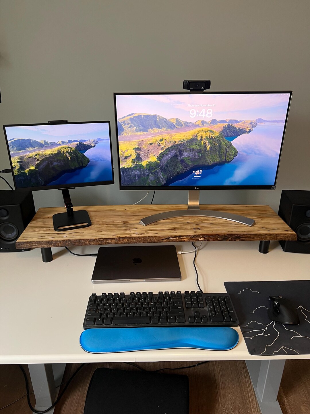 Ambrosia Maple Monitor Stand - Etsy