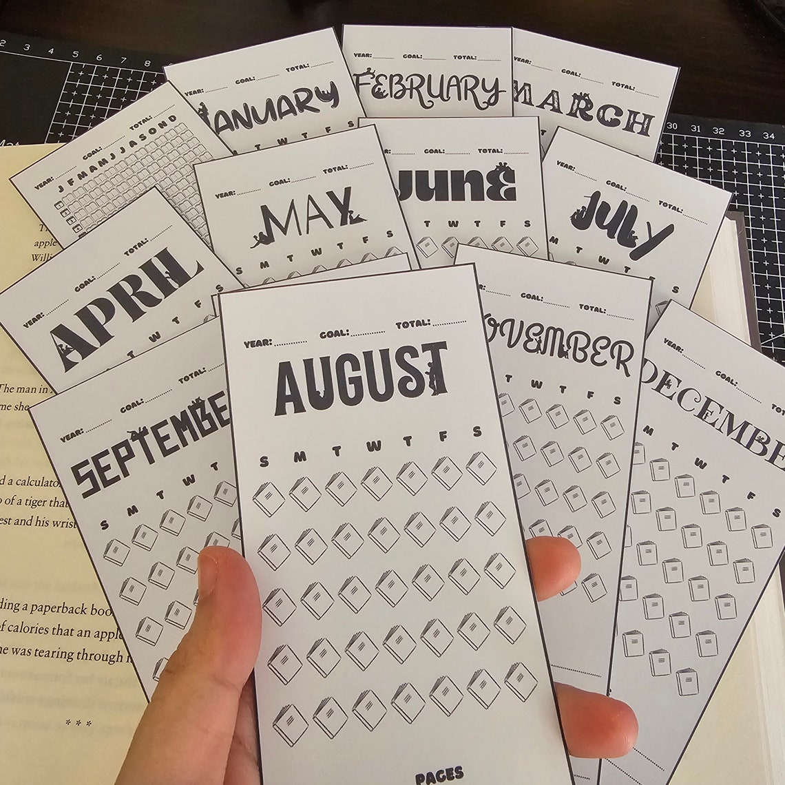 13 Printable Book Tracker Bookmark: Monthly Reading Goal (PDF, Ink ...