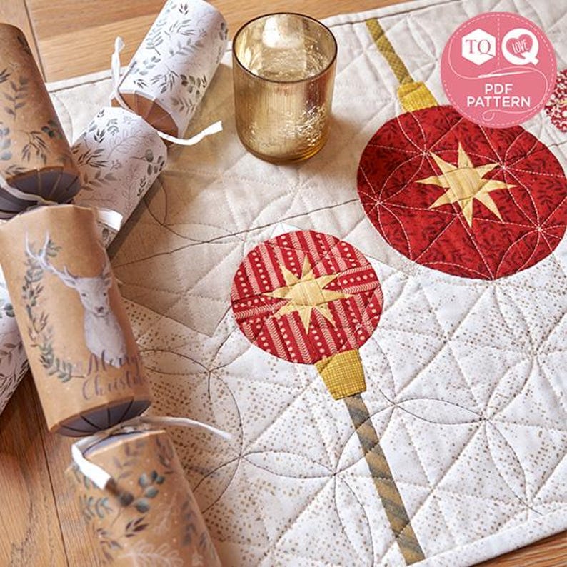 Christmas Table Runner, Bauble Table Runner, Today’s Quilter Magazine ...