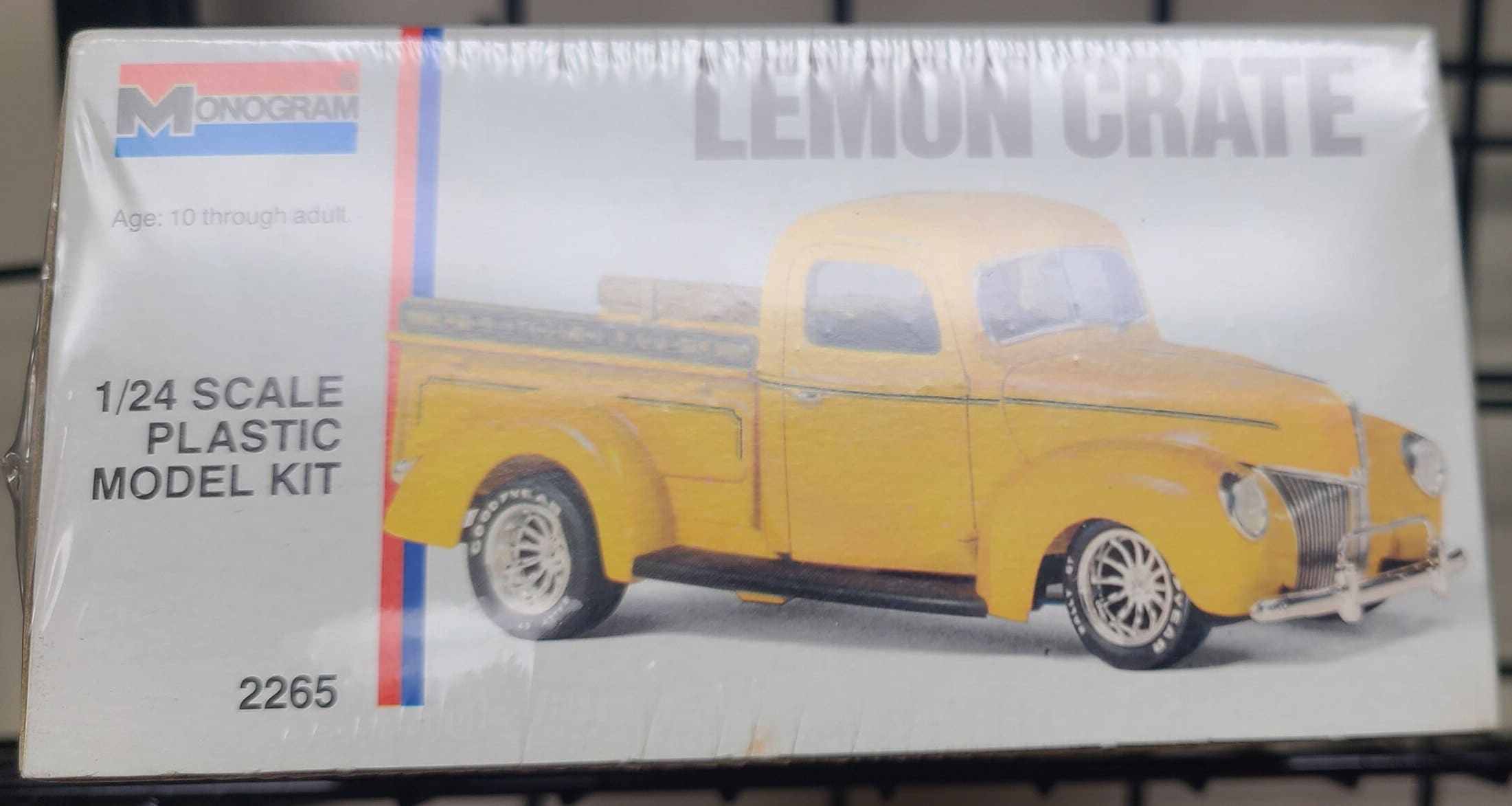 Monogram-vintage New/sealed-1940 Ford "lemon Crate" - 1/24 Scale Model ...