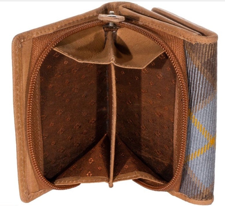 Outlander Inspired 1743 RFID Leather & Dragonfly Tartan Ladies Clutch ...